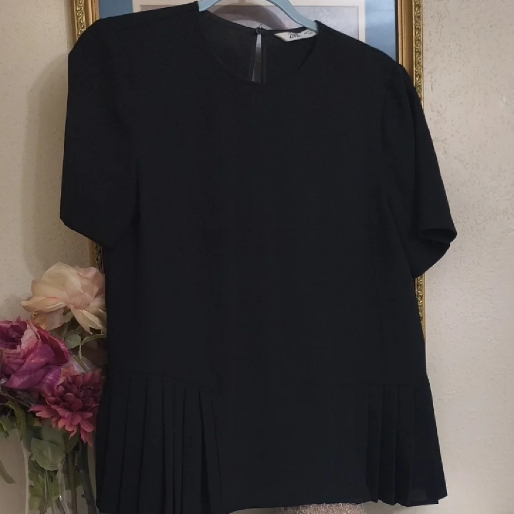 Zara | Tops | Zara Classic Black Top | Poshmark